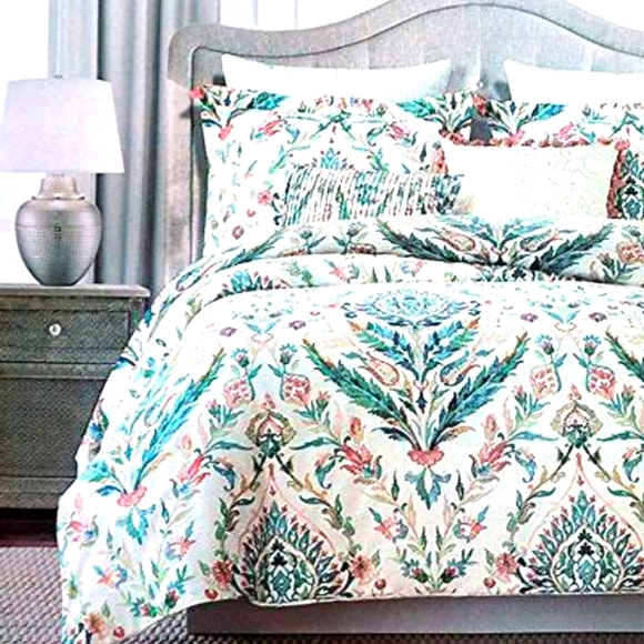 Tahari | Bedding | Tahari Floral Folklore Watercolor Duvet Spread ...